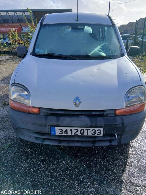 Prodaje se Renault KANGOO laki furgon na aukciji