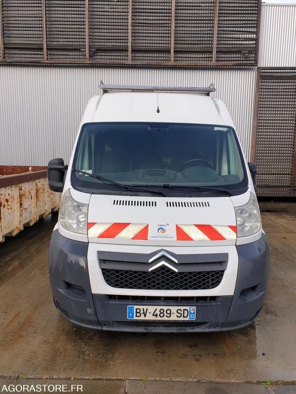 Prodaje se Citroen JUMPER minibus furgon na aukciji