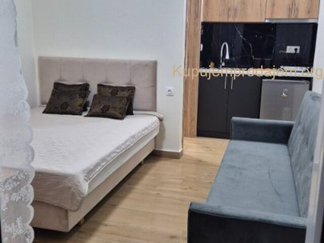 Prodajem apartman u Olimpik Biču