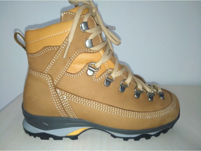 NOVE KS Safety planinarske cipele Vibram djon br 37