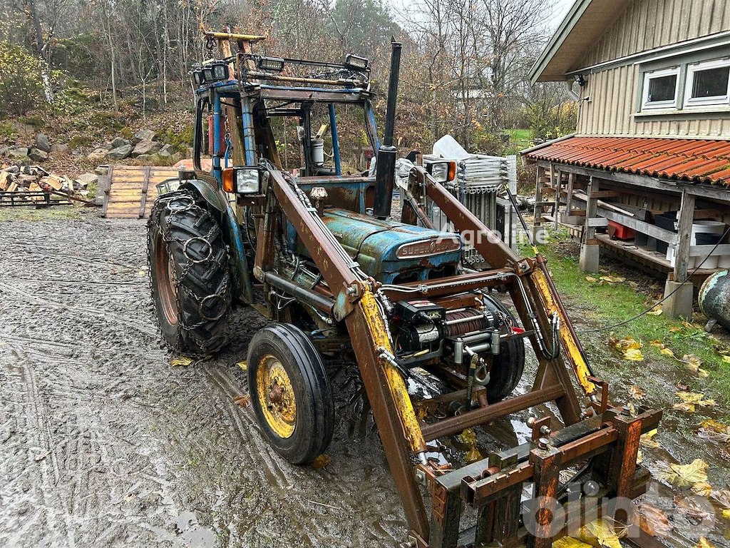 Prodaje se Ford Dexta traktor točkaš na aukciji