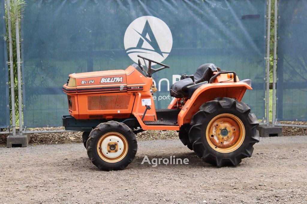 Prodaje se Kubota B1-14 Bulltra traktor točkaš na aukciji