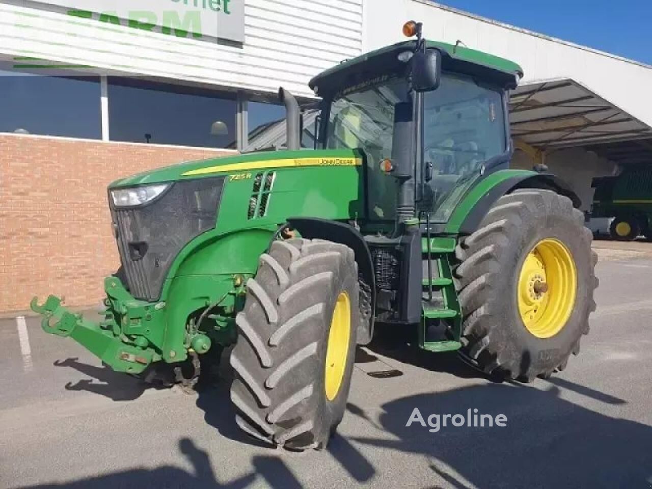 John Deere 7215r traktor točkaš