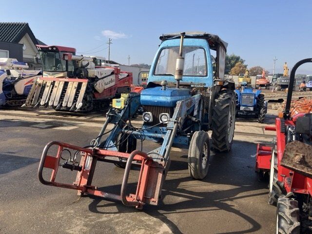 Ford TRACTOR(FORD) traktor točkaš