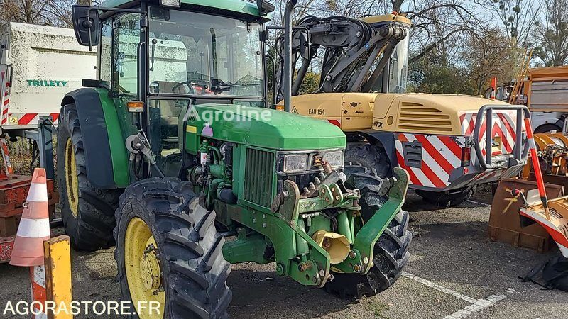 Prodaje se John Deere 5550 traktor točkaš na aukciji