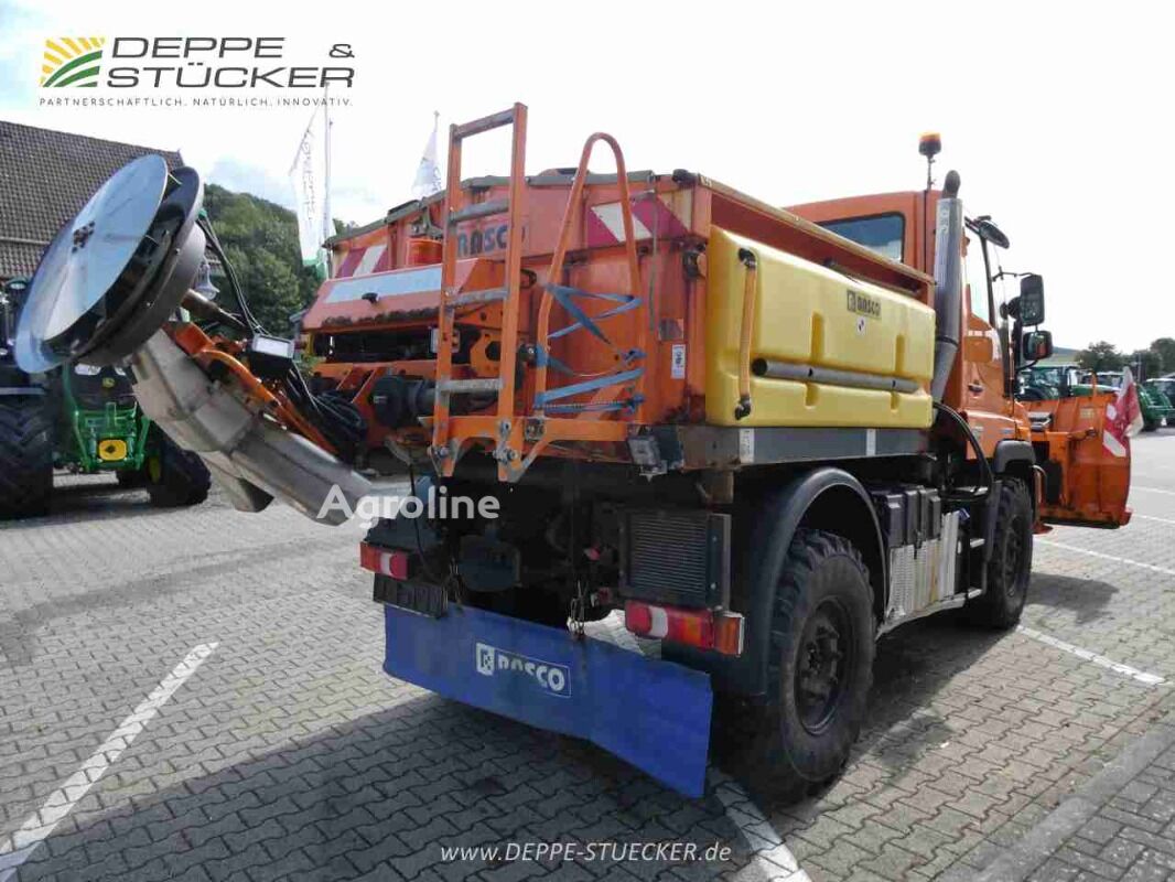 Mercedes-Benz Unimog U318 traktor točkaš