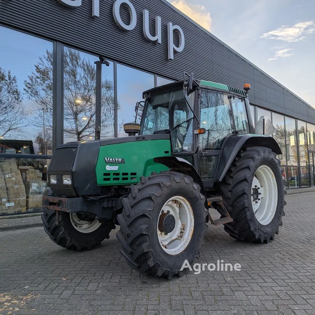 Prodaje se Valmet 6300 traktor točkaš na aukciji