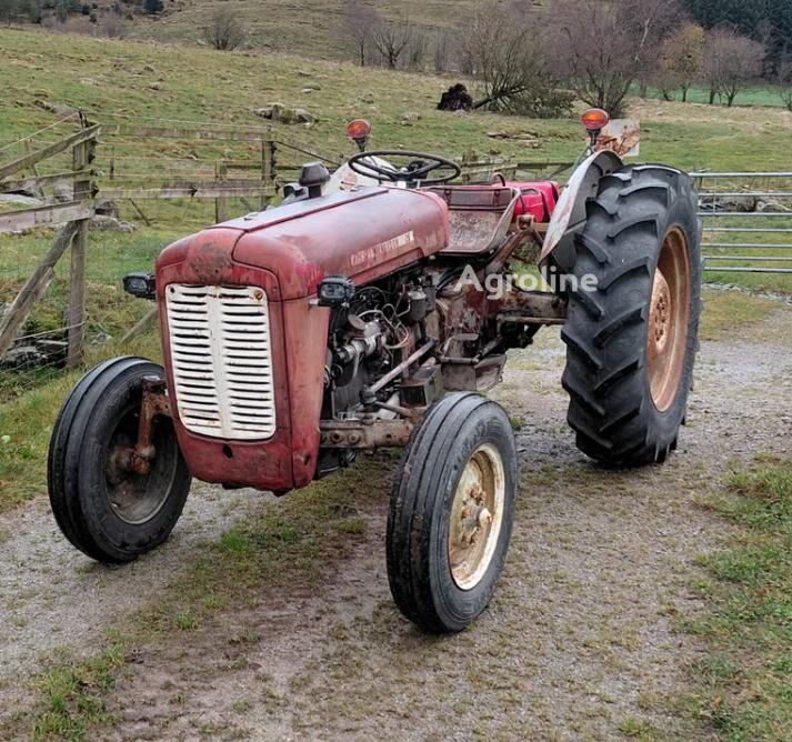 Prodaje se Massey Ferguson 35 mini traktor na aukciji