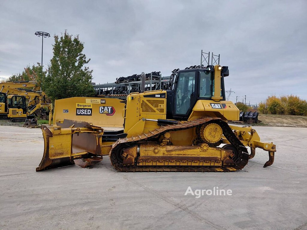 Caterpillar D6N3B LGP traktor guseničar