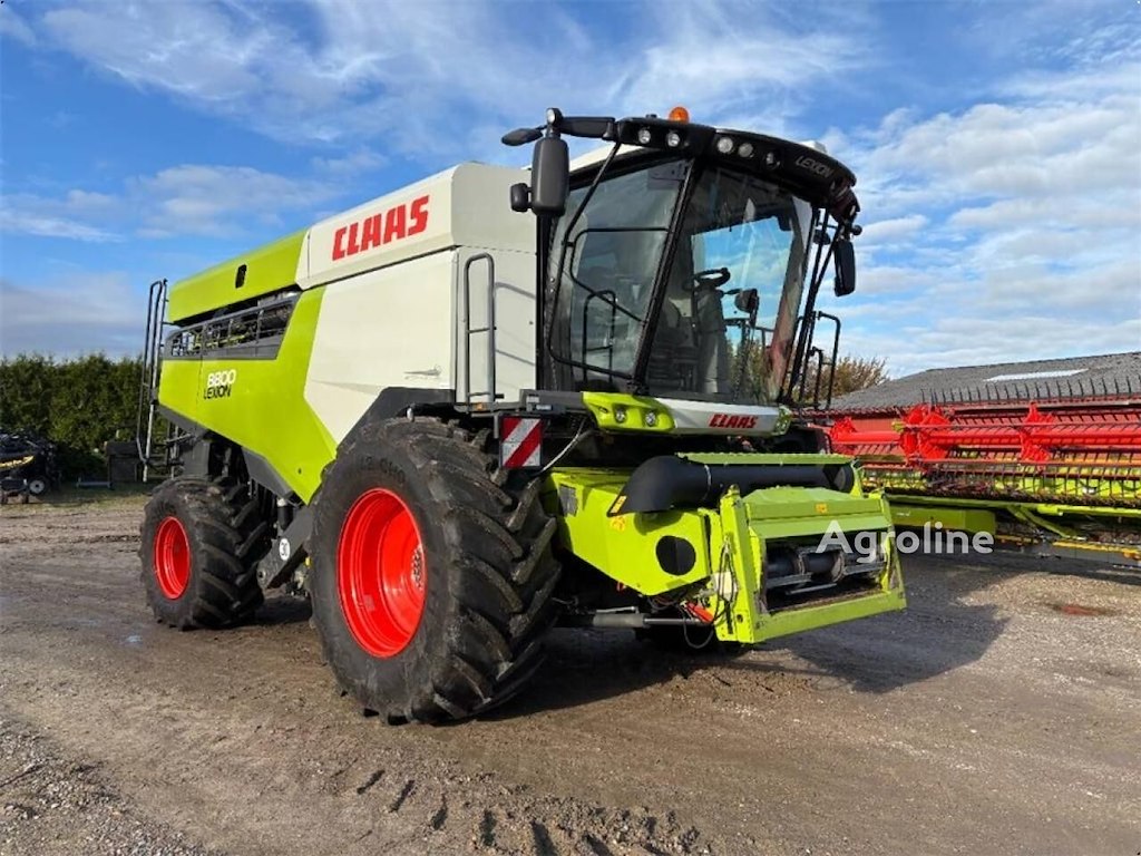 Claas Lexion 8800 4WD kombajn za žito