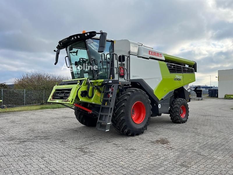 Claas LEXION 7500 kombajn za žito