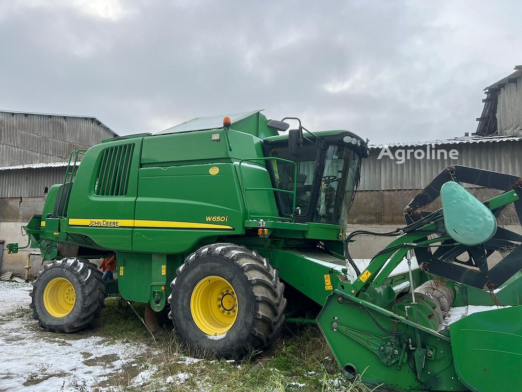 John Deere W650i kombajn za žito