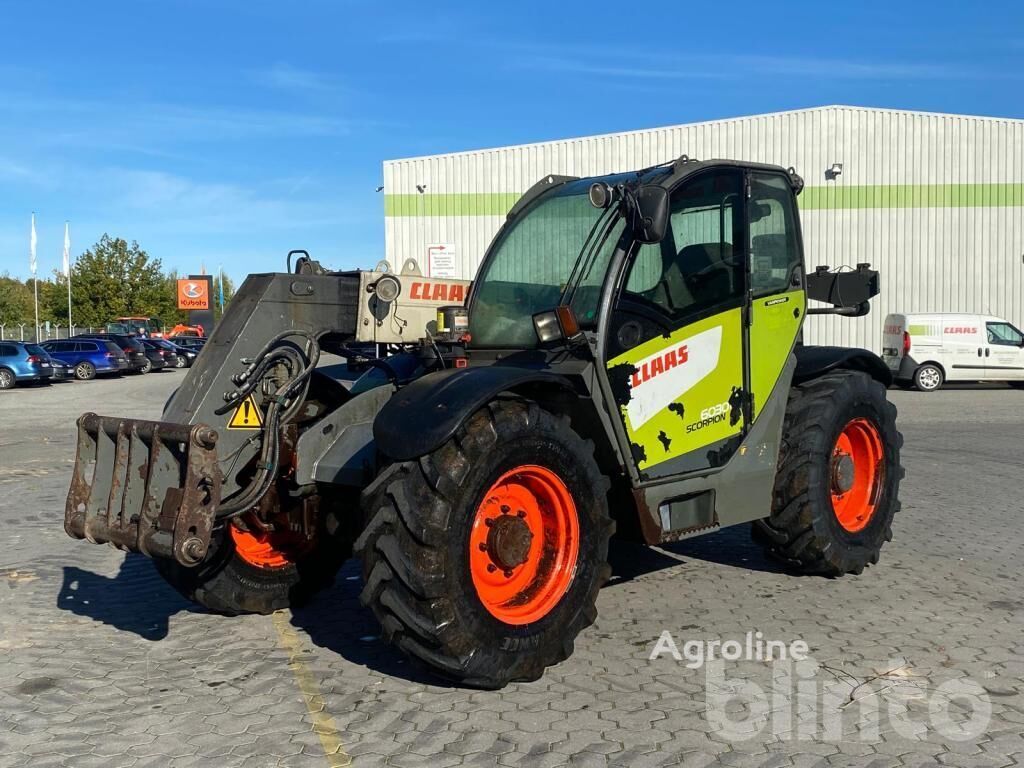 Prodaje se Claas Scorpion 6030 CP poljoprivredni utovarivač na aukciji