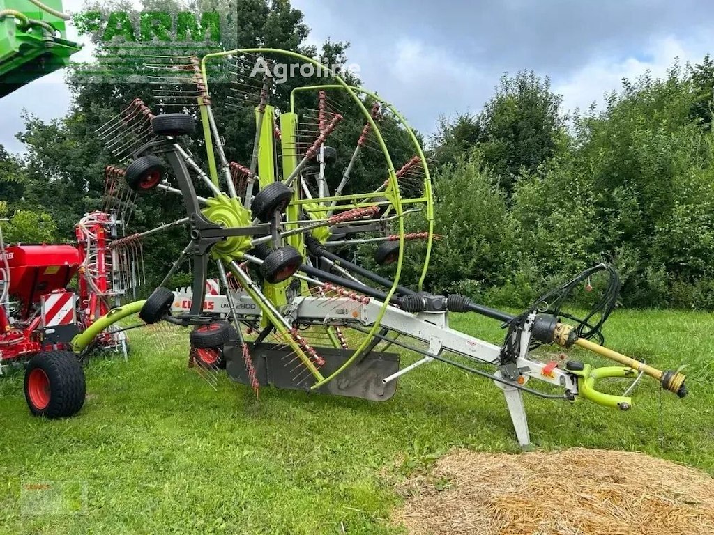 Claas liner 2800 trakasti formirač otkosa