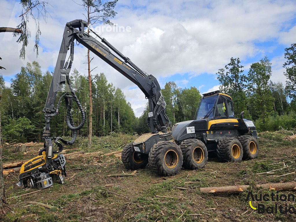 Prodaje se Ponsse Cobra 8W harvester na aukciji