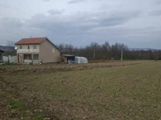3.879m² 25.000€
Kruševac, Trmčare