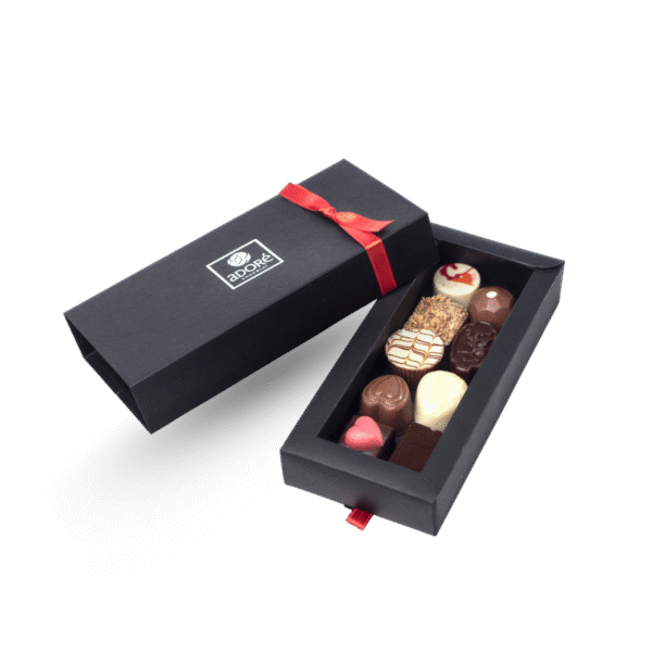 ADORÉ BOX 10