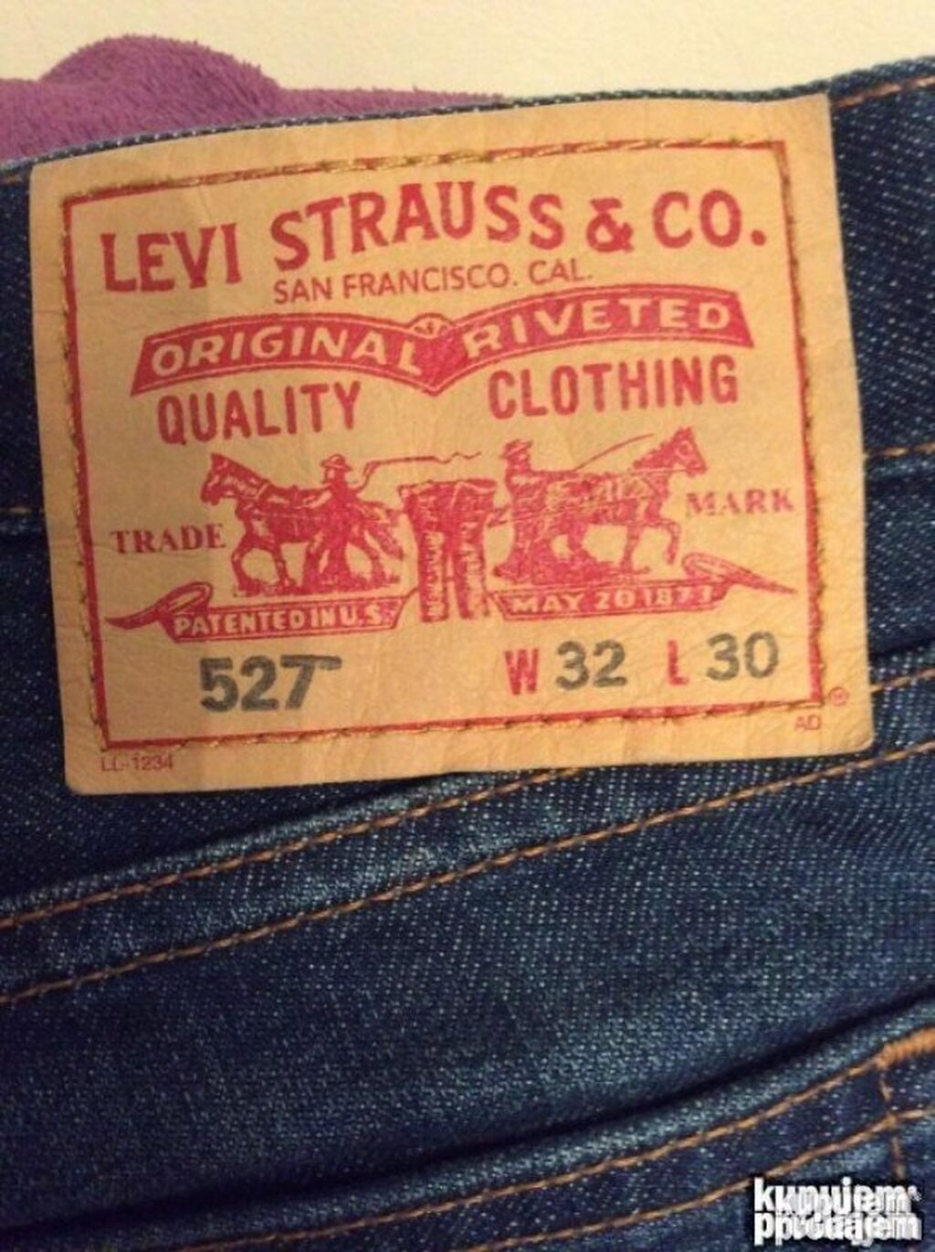 Original LeviS farmerice 33 100% cotton Polustruk 46cm duzina
