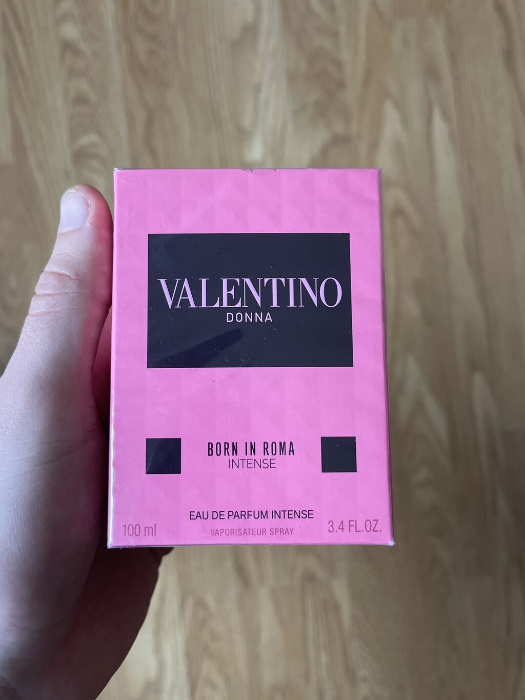 Ženski parfem, Valentino, Original