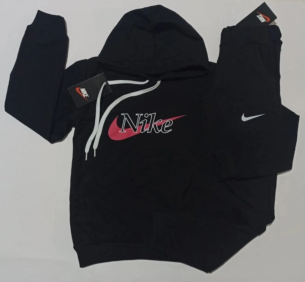 Nike, Unisex