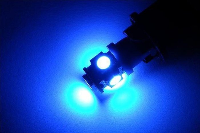 Led sijalica T10 SMD5 Plava 12v Sve sto vas interesuje pitajte