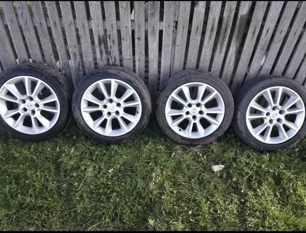 Alu felne Opel 17” - Set od 4 originalne Opel alu felne, skinute sa