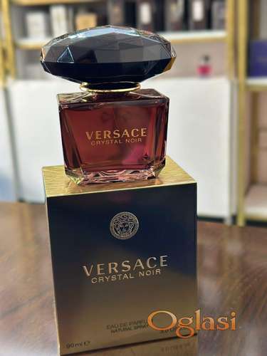 Versace – Crystal Noir