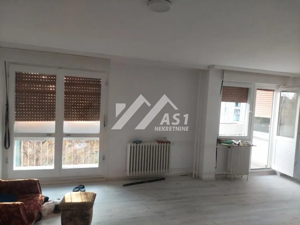 Izdavanje, trosoban stan, 78m², Liman 3, Novi Sad Sve Podlokacije