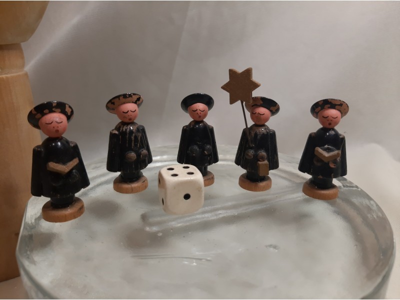 LOT STAR VTG KURRENDE ERZGEBIRGE FIGURICA DRVETA 1950'