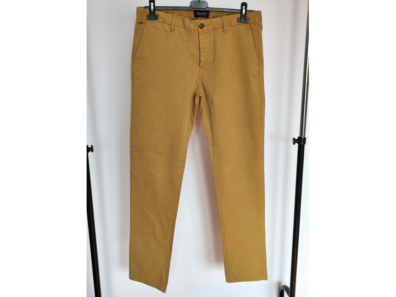 Brutalne svetlo braon Scotch & Soda Stuart chino pantal