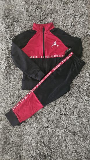 Jordan Nike trenerka