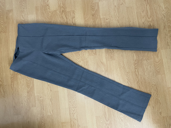 Nove H&M pantalone