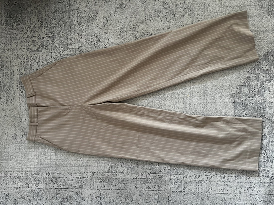 Zara pantalone