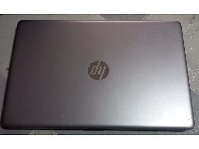 Hp i5 deseta generacija.