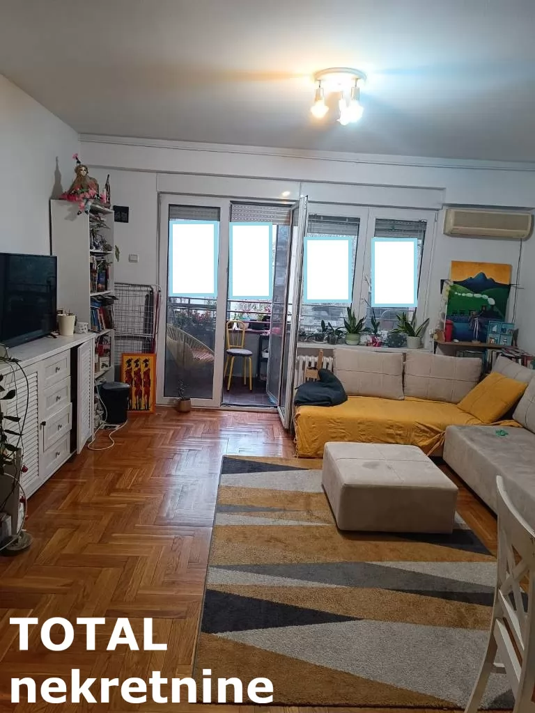 Stan,NOVI SAD,CENTAR,kv: 77.00, € 193000, ID: 1101875