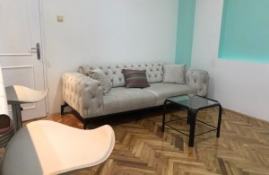 Iznajmljujem Stan-Apartman, Trg Republike, Beograd Grad