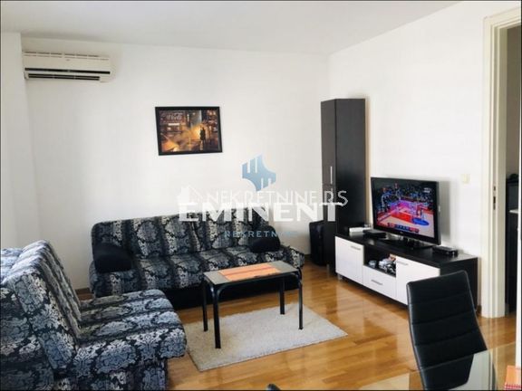 Novi Beograd, Blok 67, Belville, Đorđa Stanojevića, 1.0, 32m2, 550 EUR