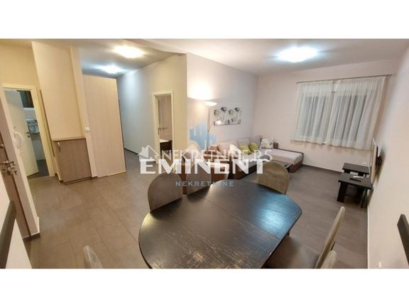 Palilula, TC Zira, Milana Tankosića, 2.5, 60m2, 710 EUR