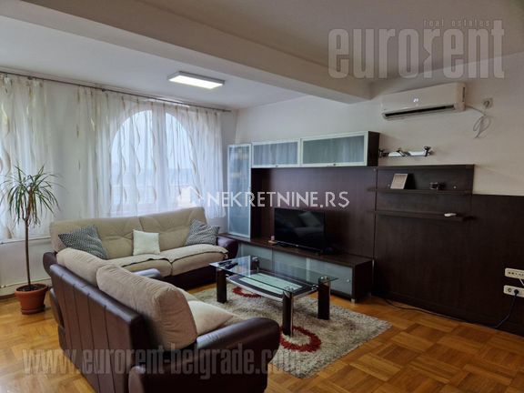 #21365, Izdavanje, Stan, KALENIĆ, 900 EUR