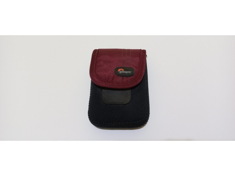 Univerzalna futrola 7x11 cm Lowepro