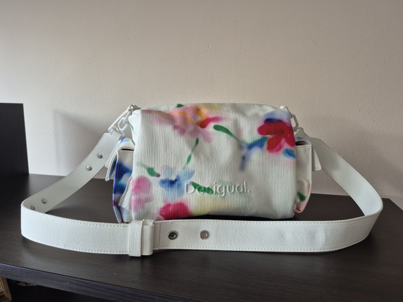 Torba Desigual