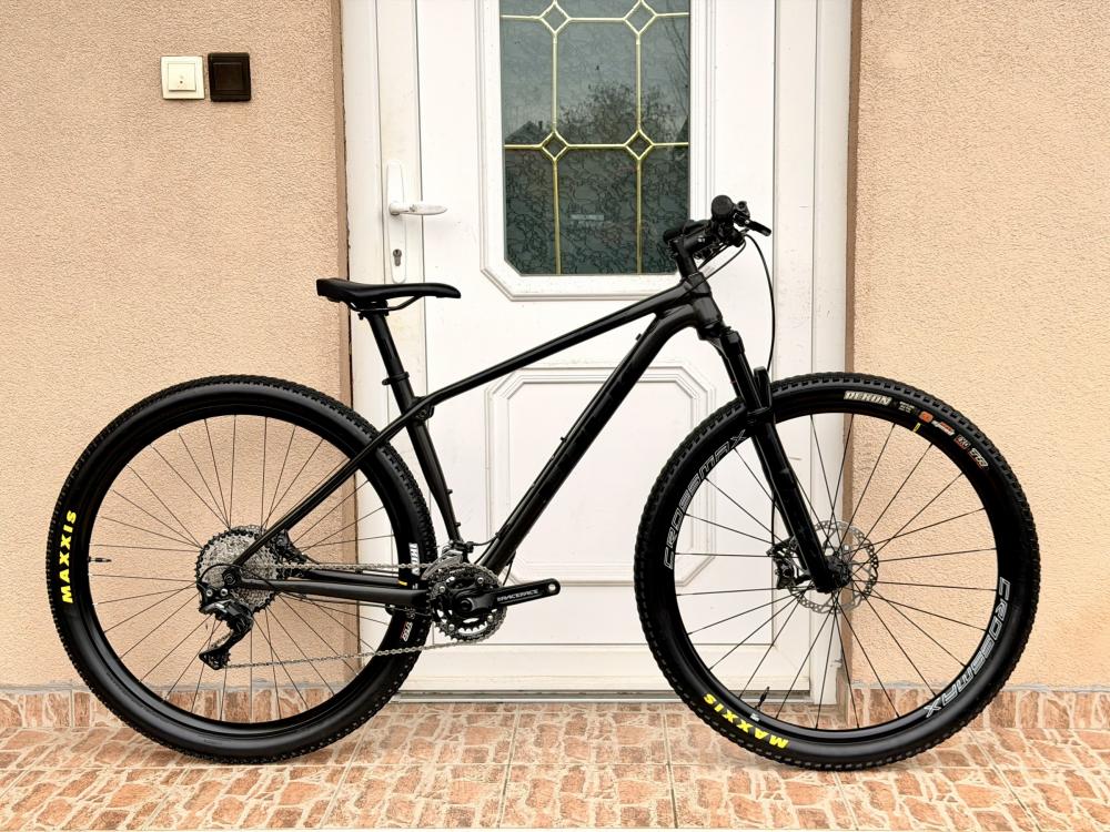 TREK 29 Vel-M 2x11 Sve XT Rockshox
