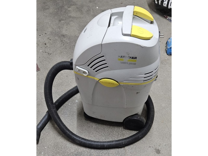 KARCHER 2801 USISIVAČ