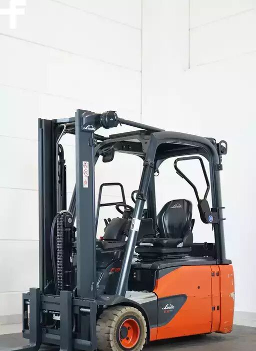 Linde E 18 L EVO 386-02 viljuškar na tri točka