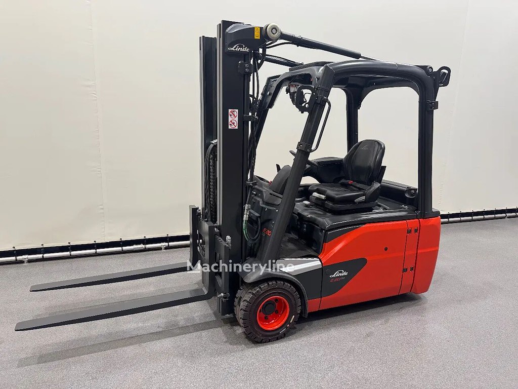 Linde 386 E 20 L-02 električni viljuškar