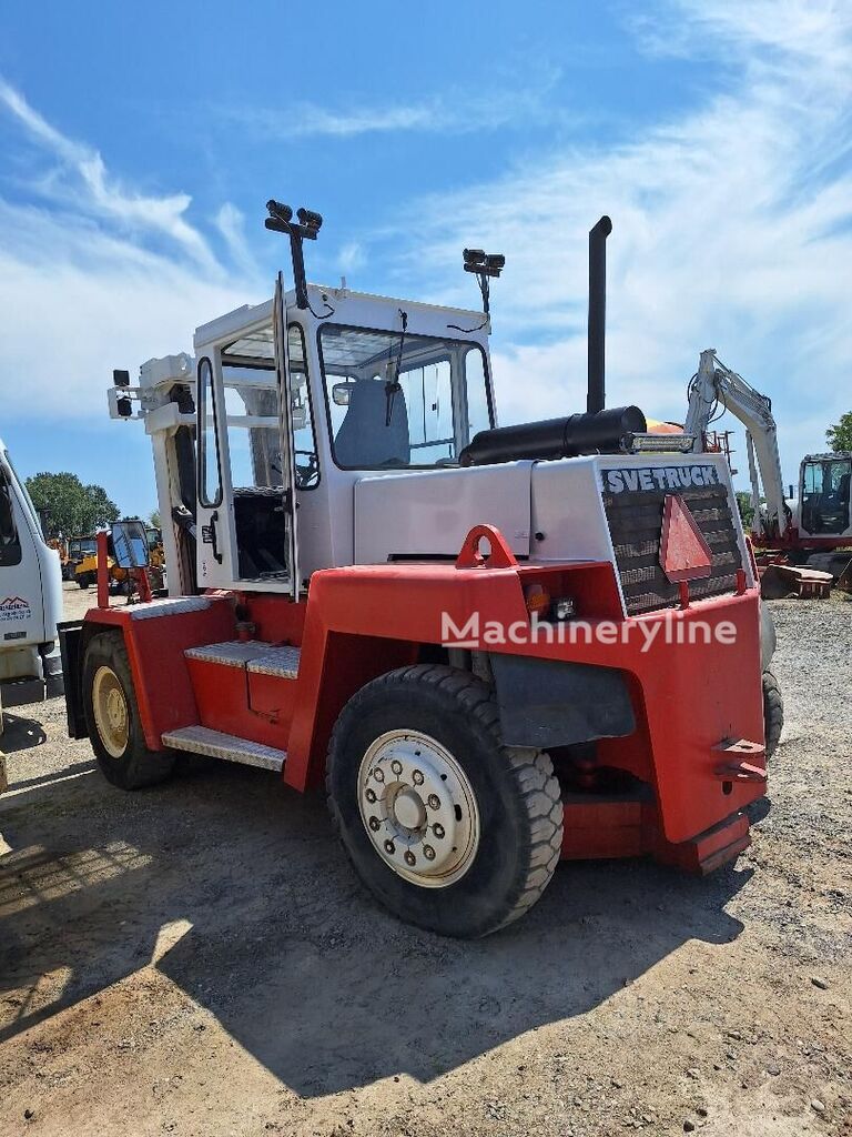 Svetruck 80 utovarivač kontejnera