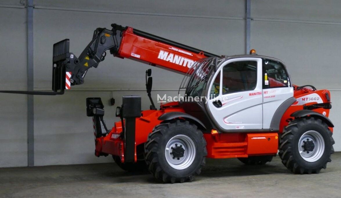 Manitou MT 1440 ST3B teleskopski utovarivač