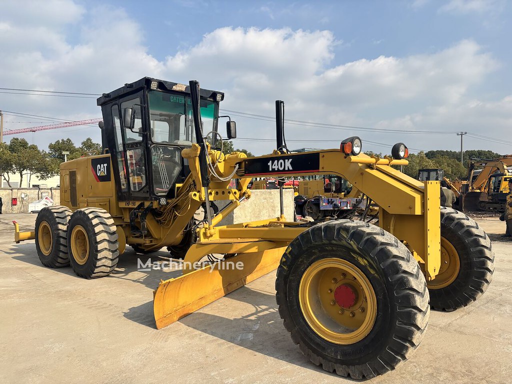 Caterpillar 140K grejder
