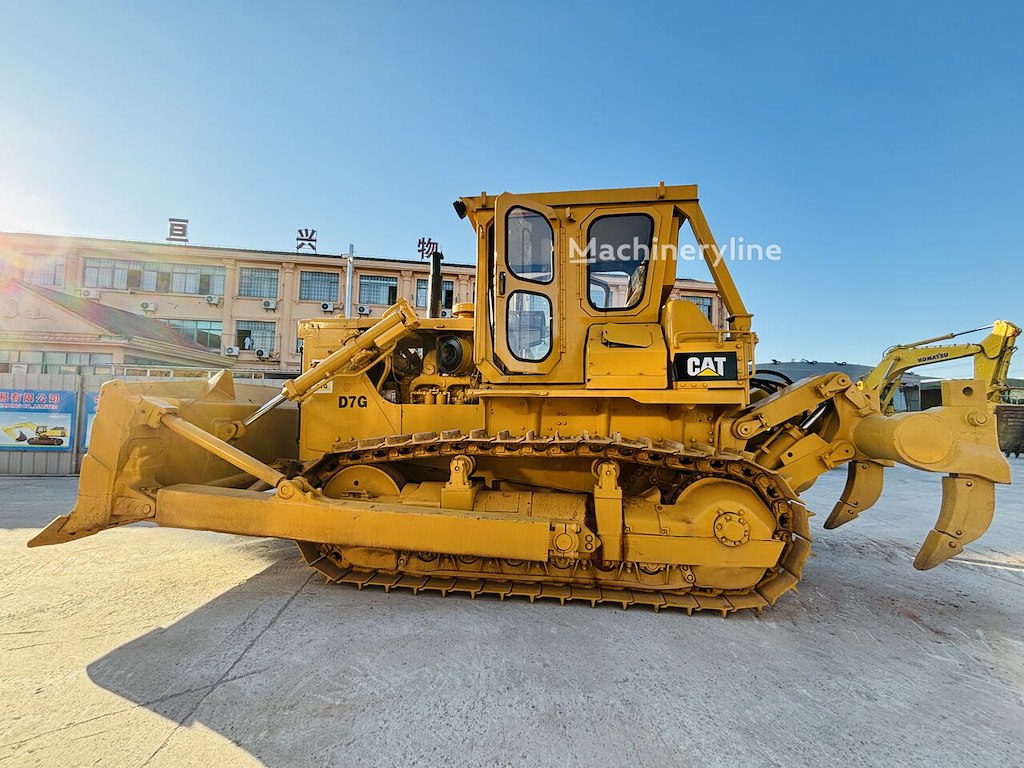 Caterpillar D7G buldožer