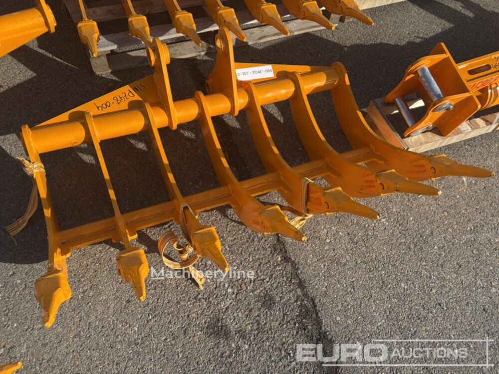 Prodaje se Captok 48" Rake with Teeth to suit Excavator Cat 307 hidraulične makaze na aukciji